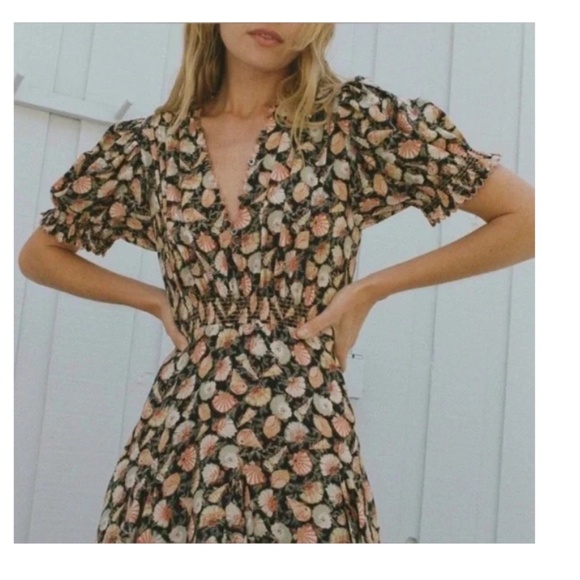 Doen | Dresses | Doen Seashell Noir Tresors De La Mer Silk Mini Dress ...